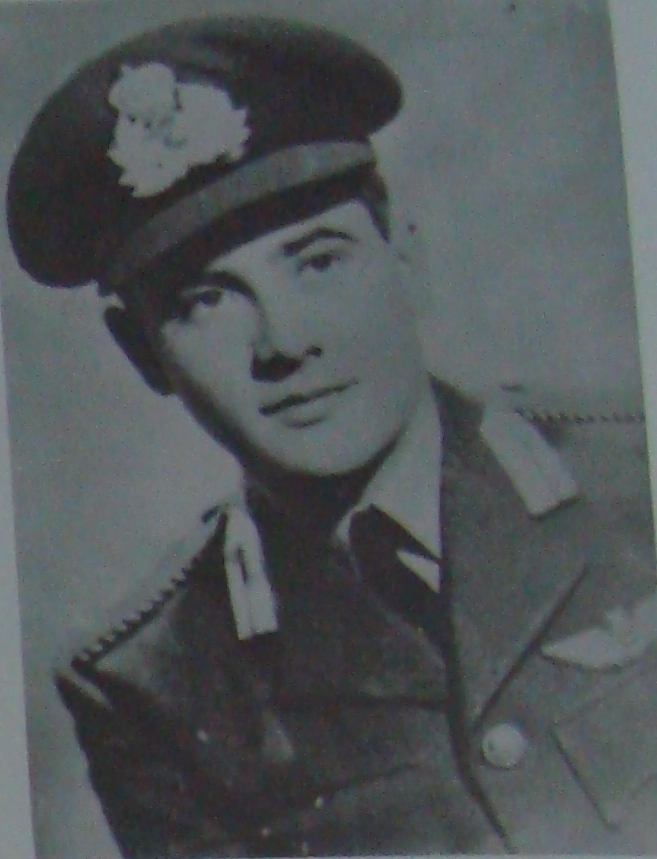 THE STRANGE STORY OF THE GREEK U-2 PILOTS – Dragon Lady History